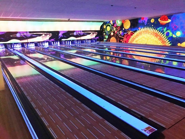 Ten Pin Bowling - Play2Day